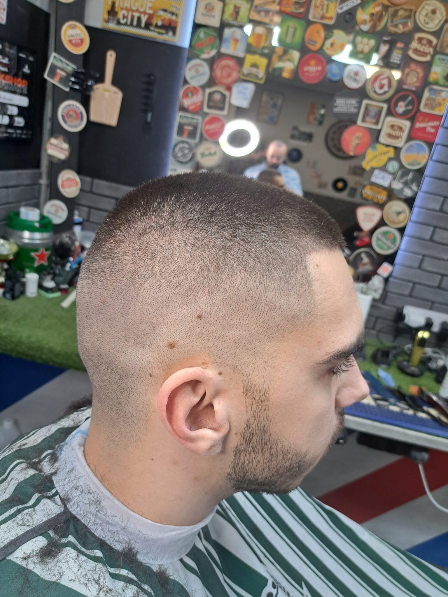 Barberhub - Barber Bratislava - Ružinov - Strih od 20